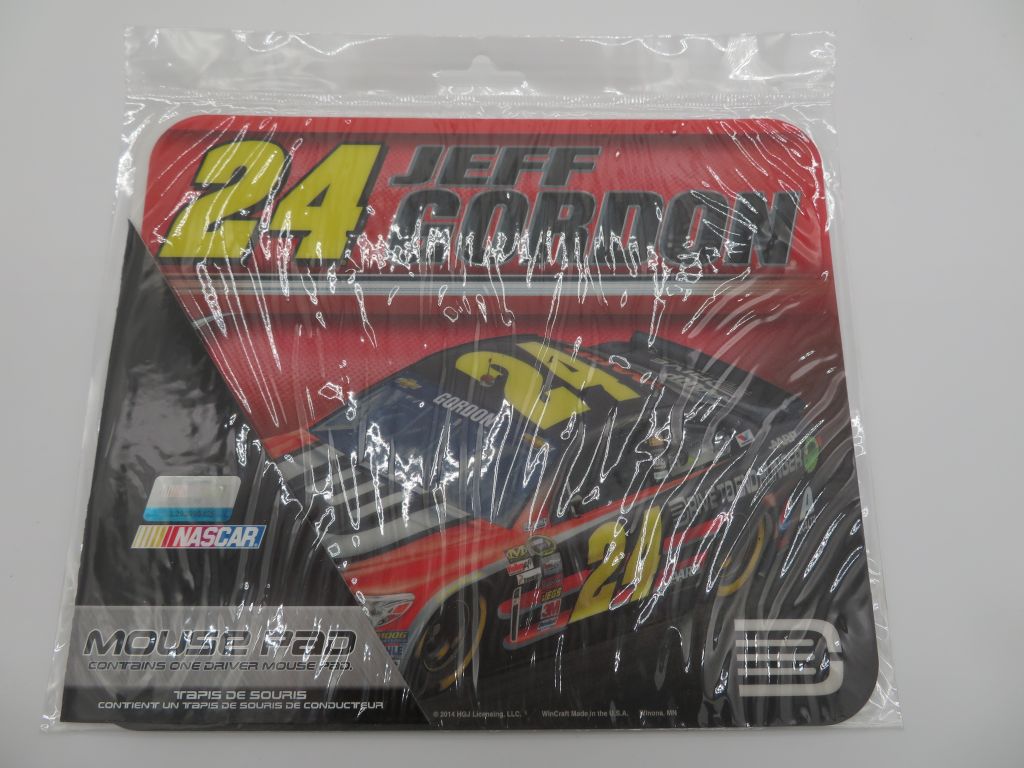 Jeff Gordon #24 Drive To End Hunger Computer Mouse Pad