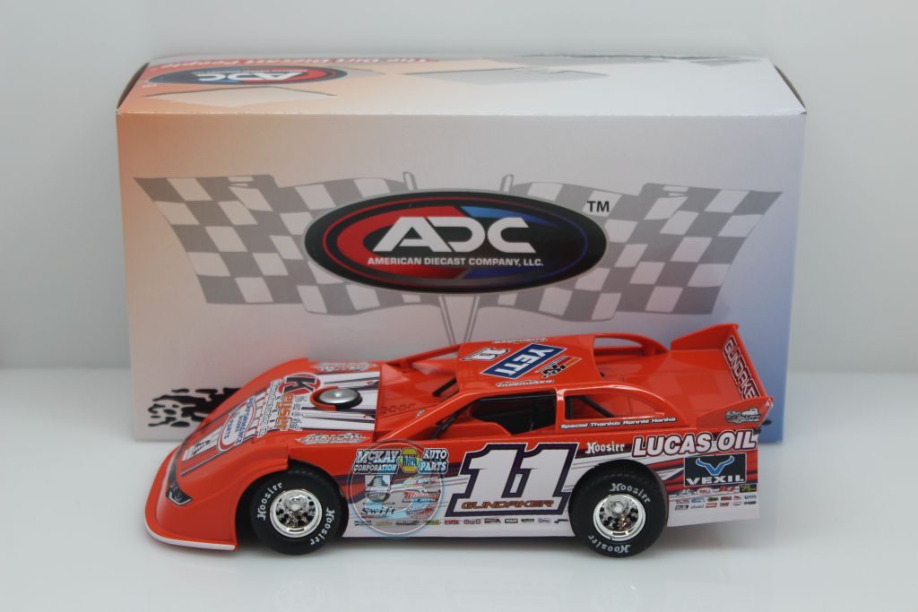 Gordy Gundaker 2021 #11 1:24 Dirt Late Model Diecast