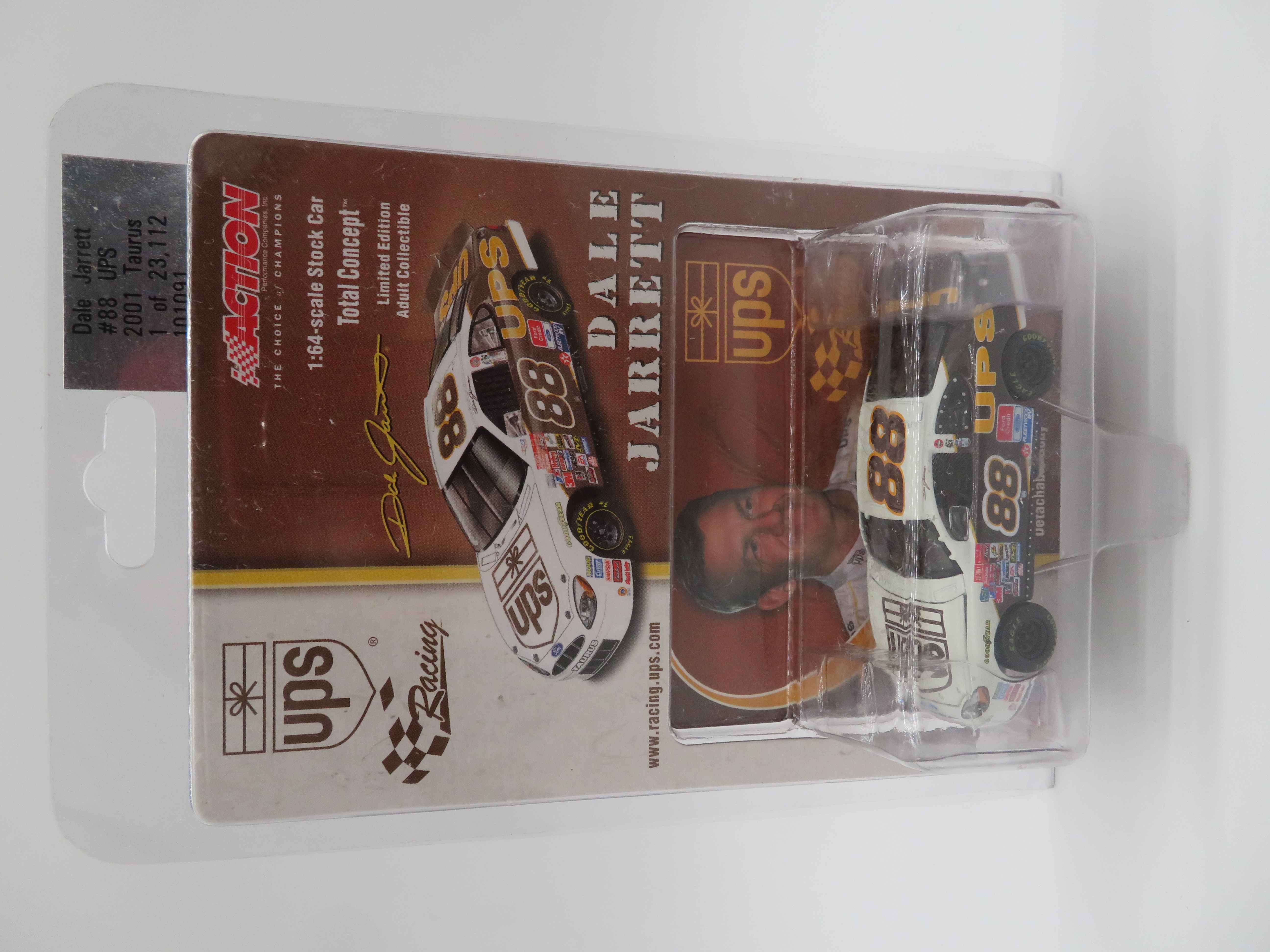 Dale Jarrett 2001 #88 UPS 1:64 Nascar Diecast