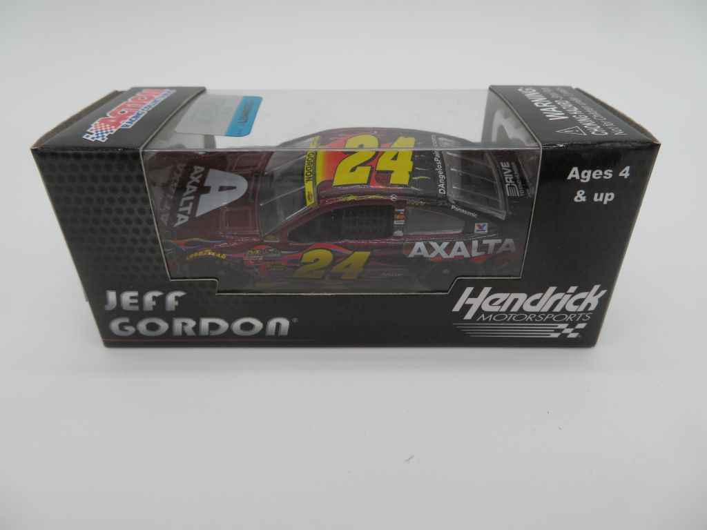 Jeff Gordon 2014 Axalta Radiant Red 1:64 Nascar Diecast