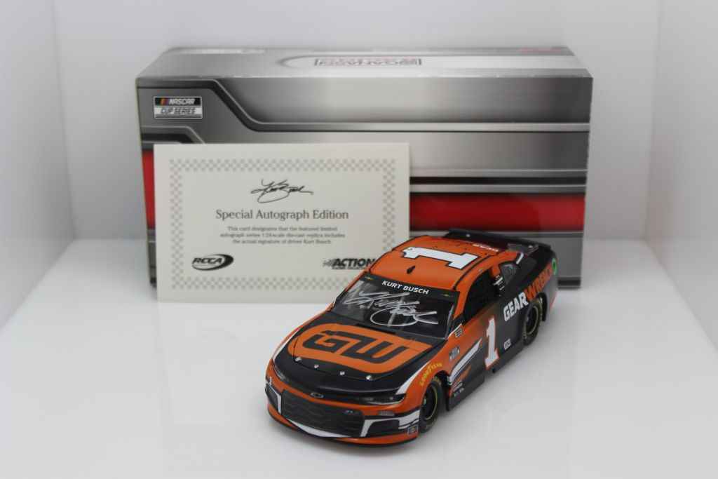 Kurt Busch Autographed 2021 GearWrech 1:24 Nascar Diecast