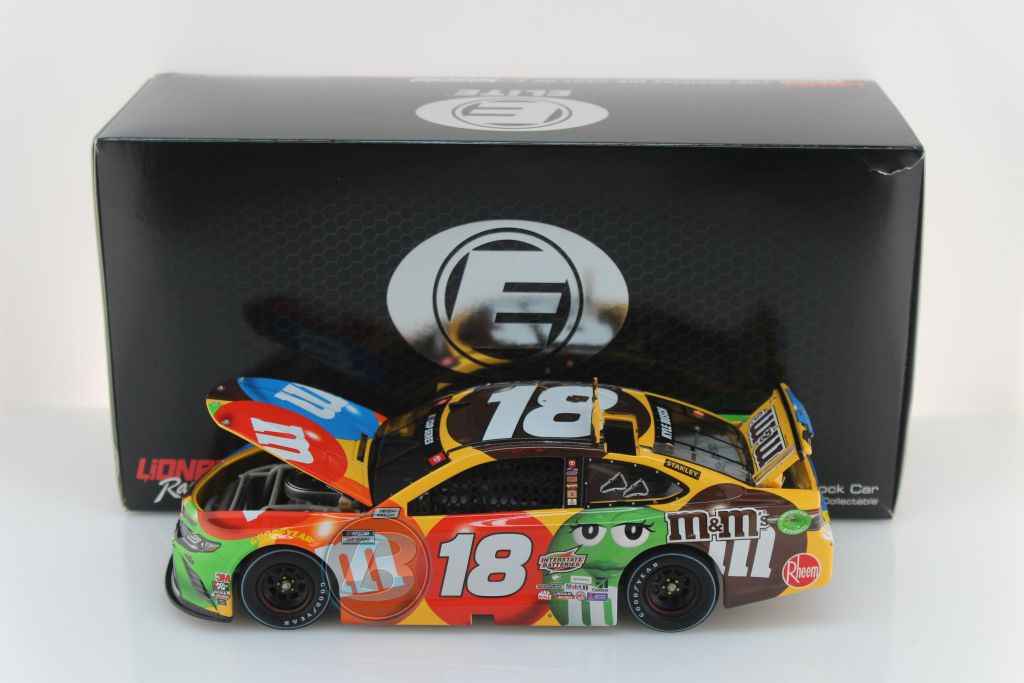 Kyle Busch 2020 M&M's Darlington Throwback 1:24 Elite Nascar Diecast