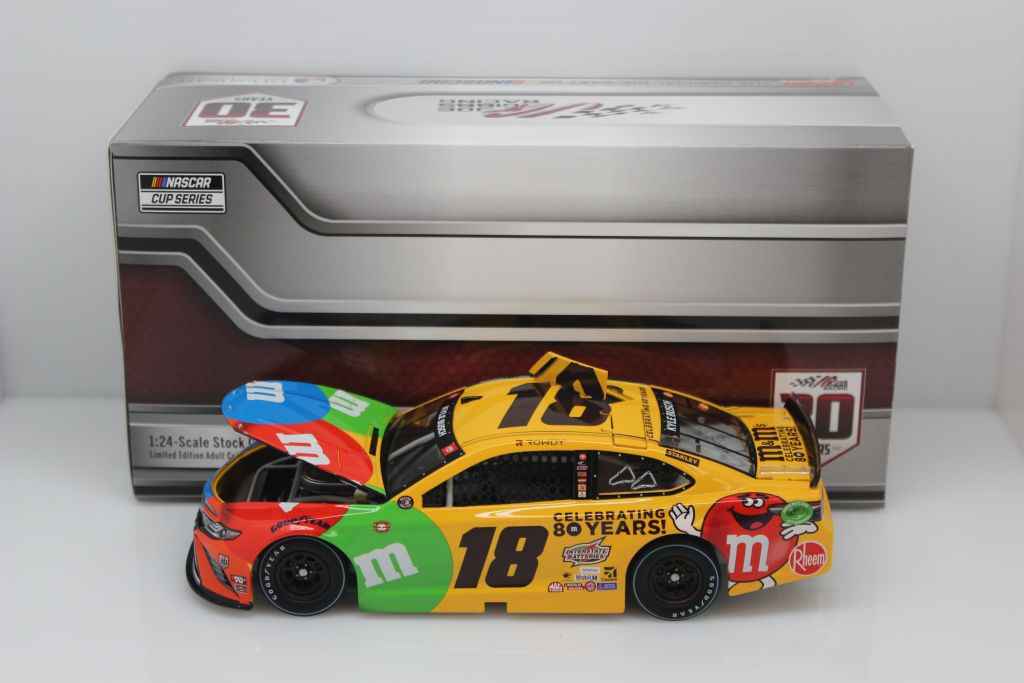 Kyle Busch 2021 M&M's Darlington Throwback 1:24 Nascar Diecast