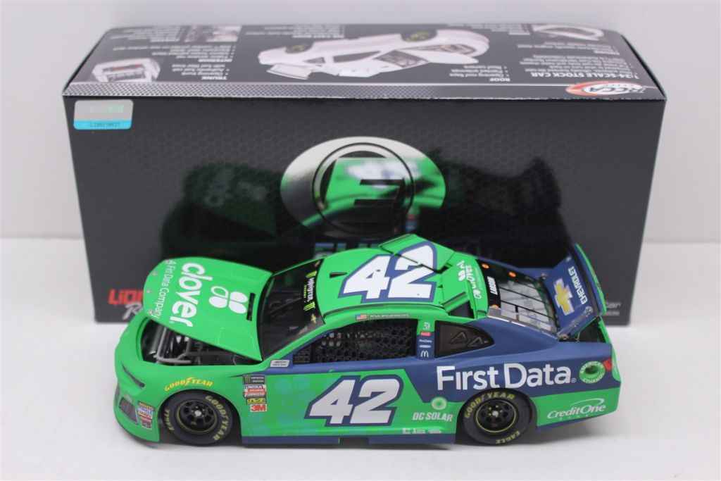 Kyle Larson 2018 Clover / First Data 1:24 Elite Nascar Diecast