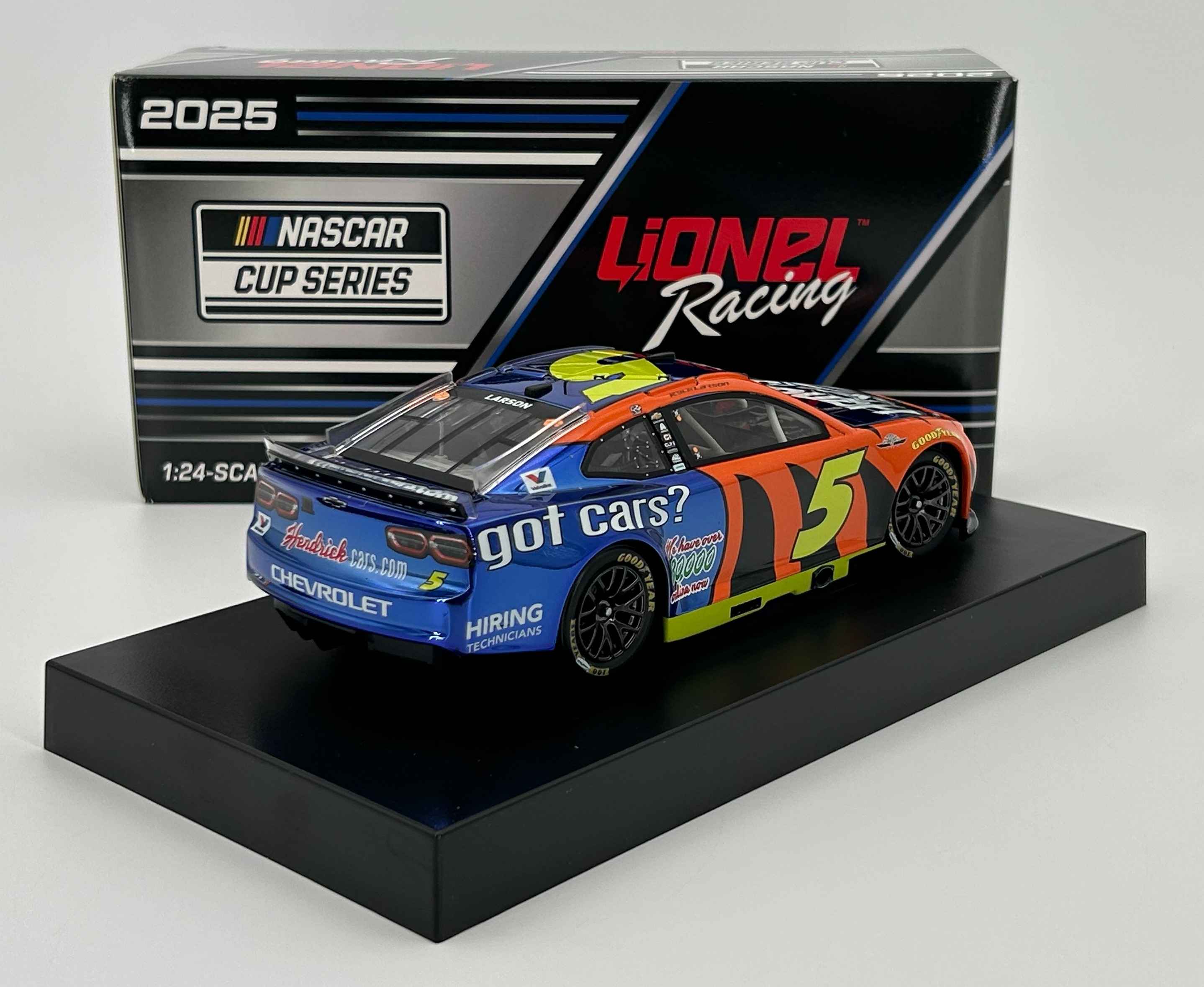 Kyle Larson 2025 Hendrickcars.com Throwback 1:24 Color Chrome Nascar ...