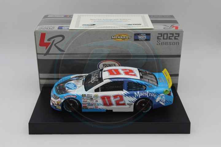 Mamba Smith Autographed 2022 Maestro's 1:24 ARCA Diecast