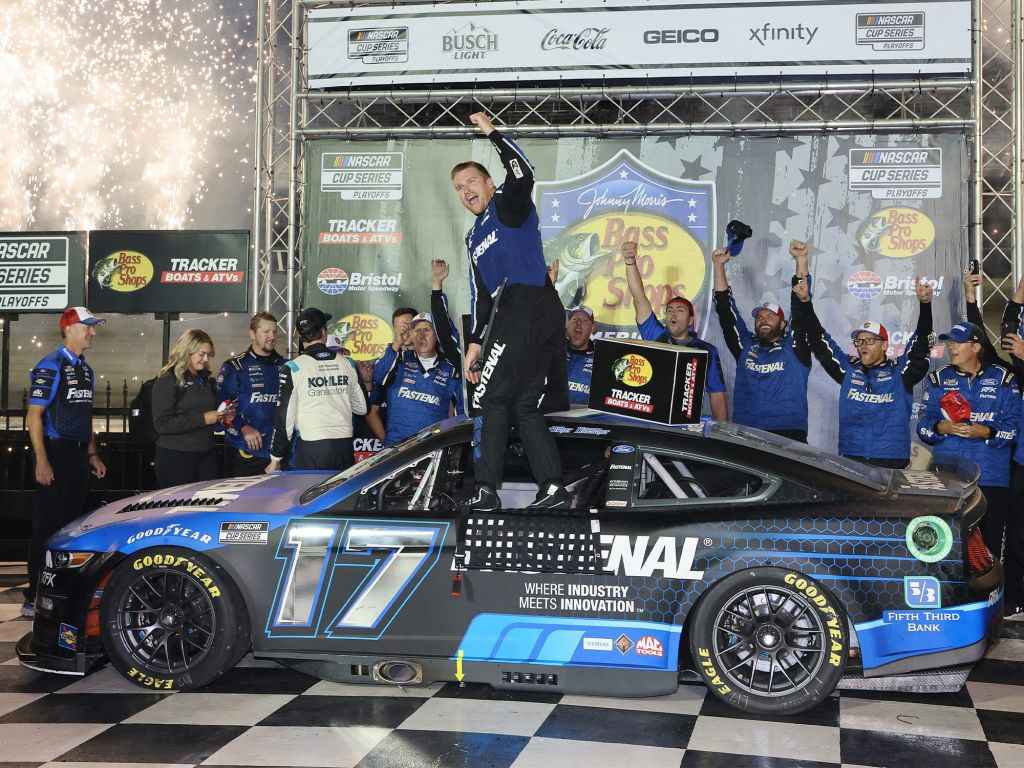 Chris Buescher 2022 Fastenal Bristol 9/17 Race Win 1:24 Nascar Diecast ...