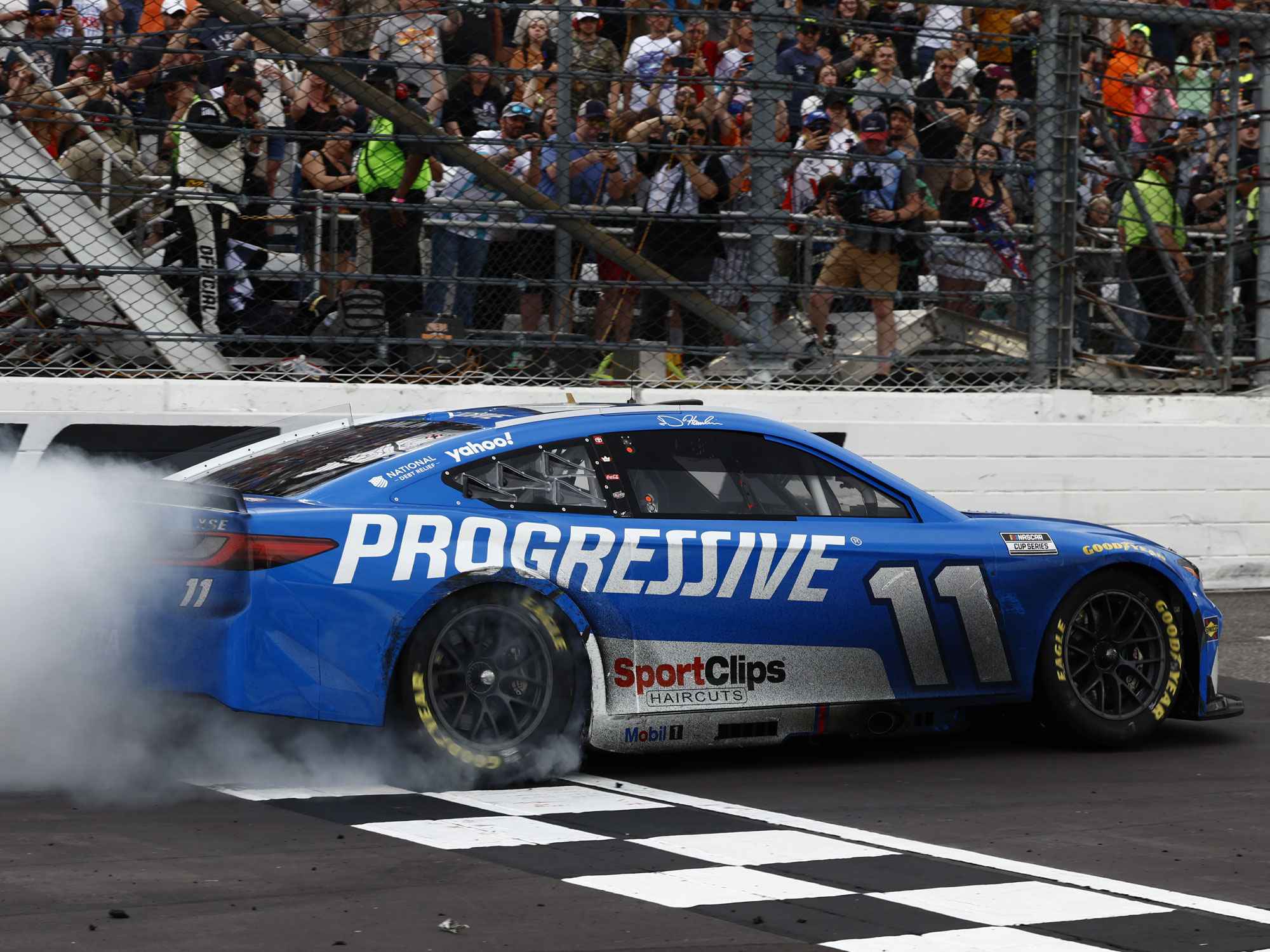 Denny Hamlin 2025 Progressive Martinsville 3/30/25 Race Win 1:64 Nascar ...