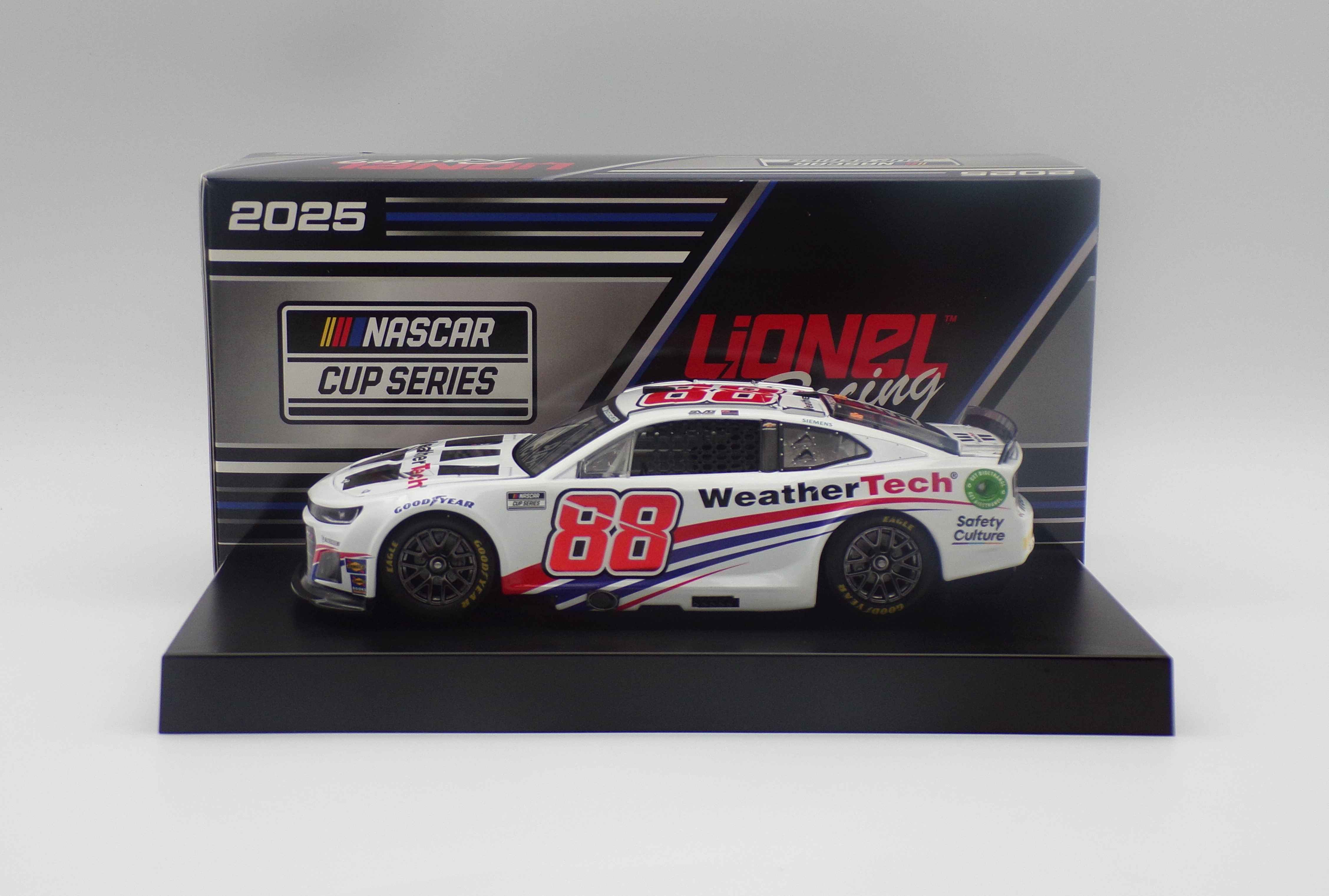 Shane Van Gisbergen 2025 Weathertech 1:24 Nascar Diecast
