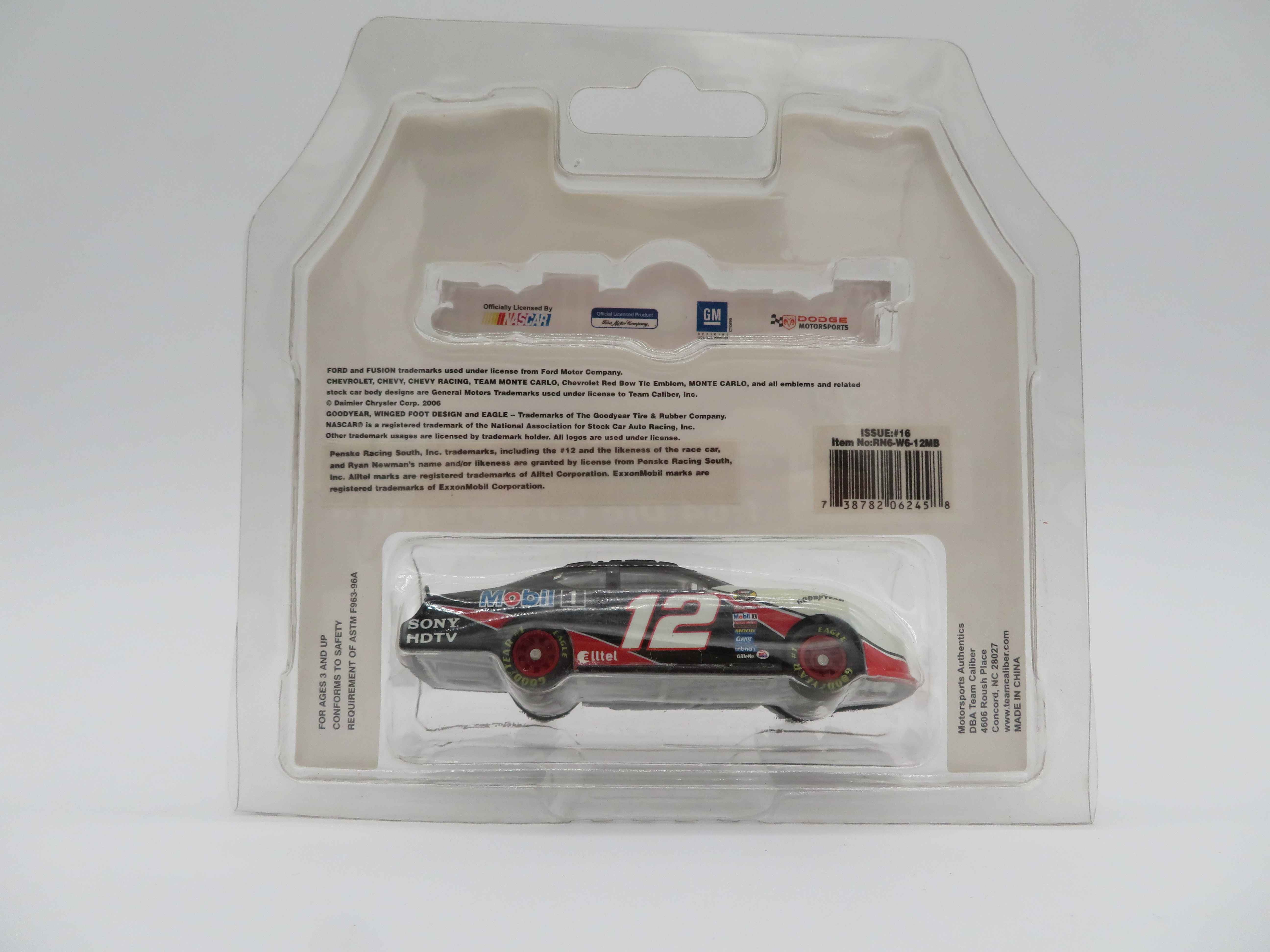 Ryan Newman 2006 #12 Mobil 1 1:64 Team Caliber Pit Stop Nascar Diecast